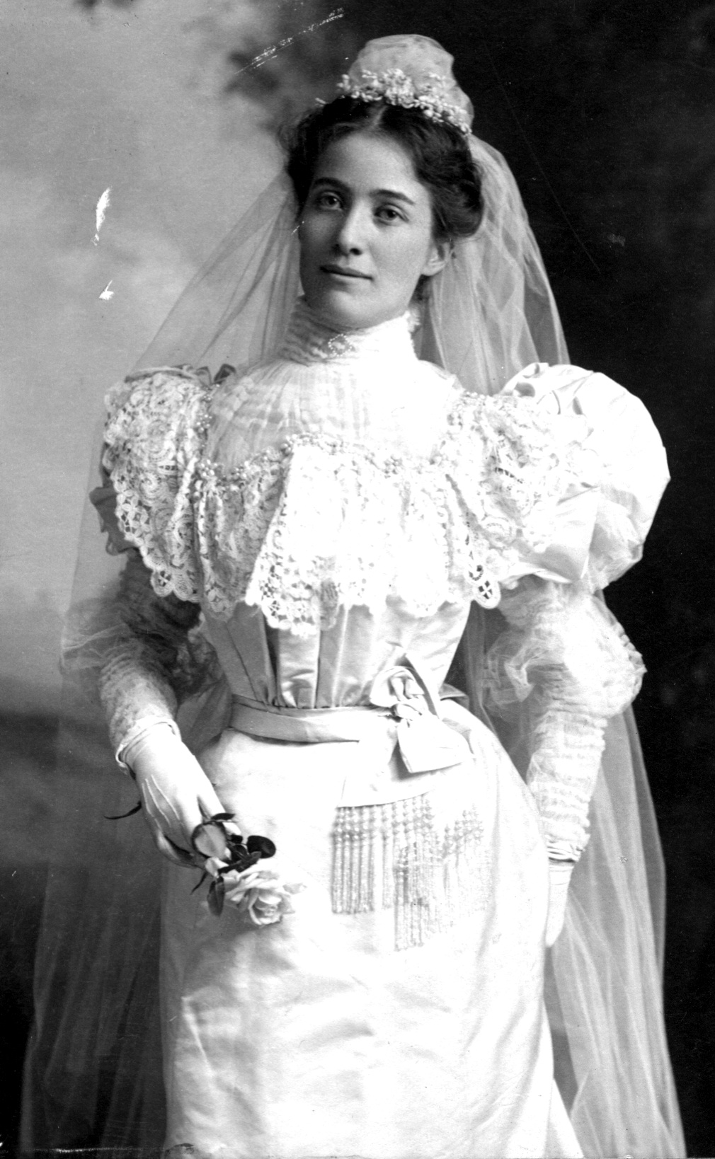 gracelasssisson - Fraternity History & MoreFraternity History & More